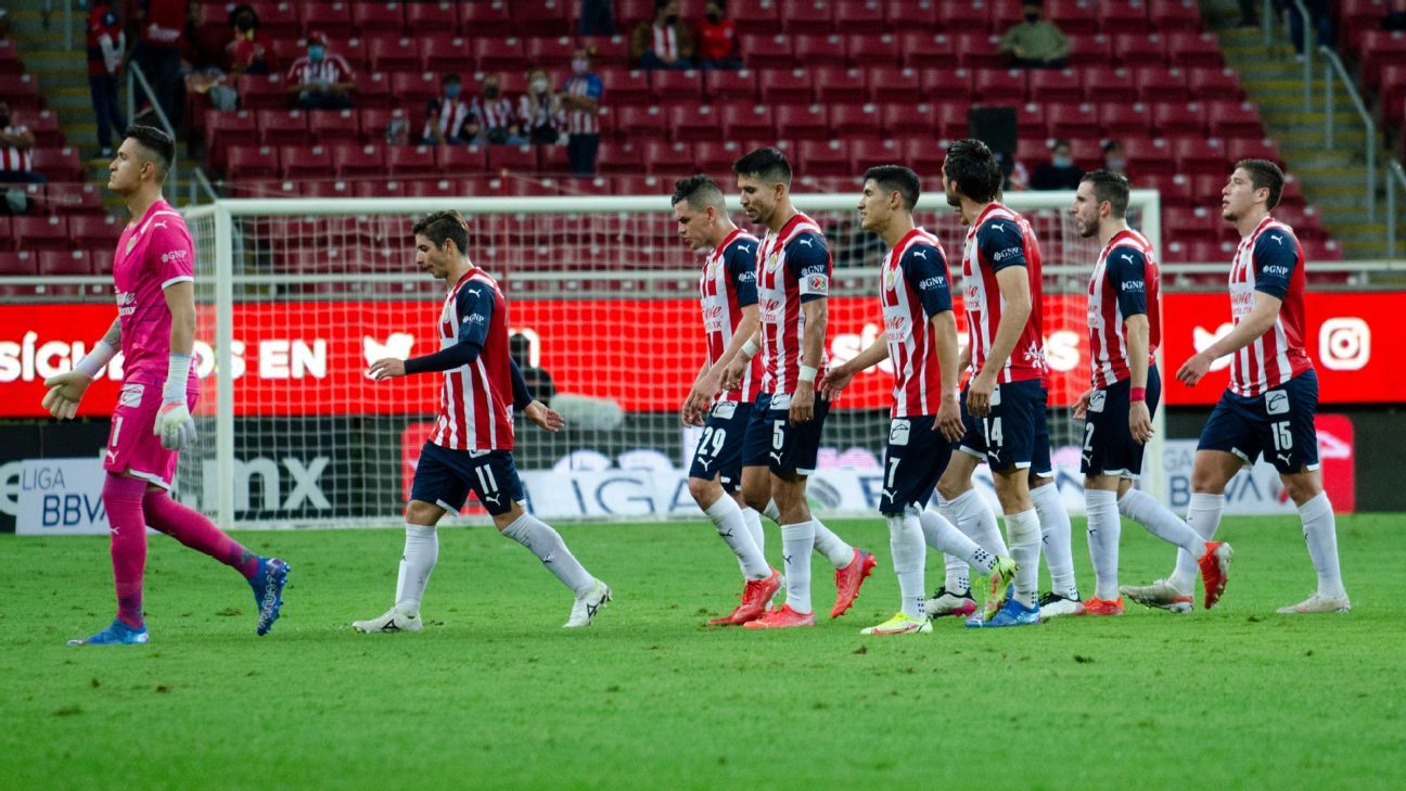 Las Súper Chivas 2.0 van por su tercer técnico - ESPN