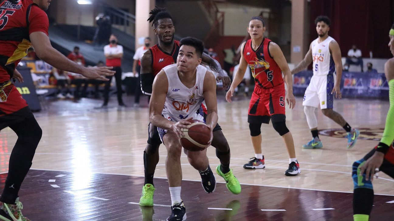 Roger Pogoy's two-way play set tone in TNT's blowout win against San ...