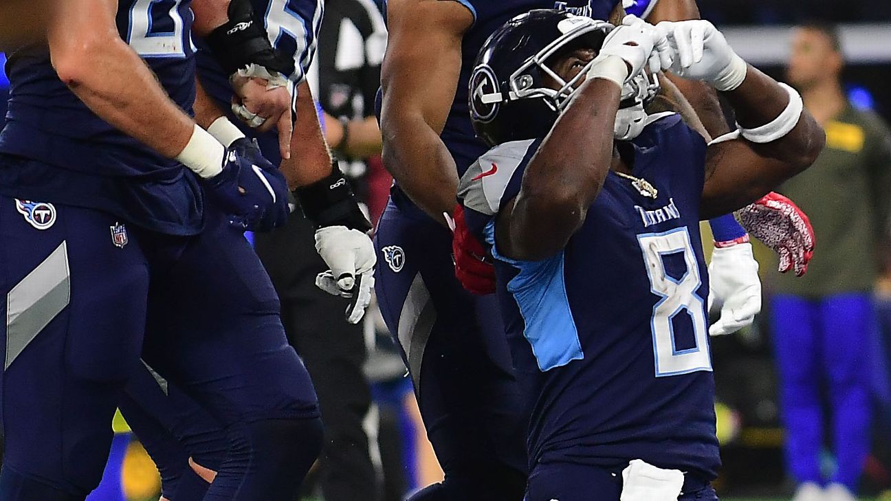 Adrian Peterson, making season debut, scores 125th career TD in helping ...