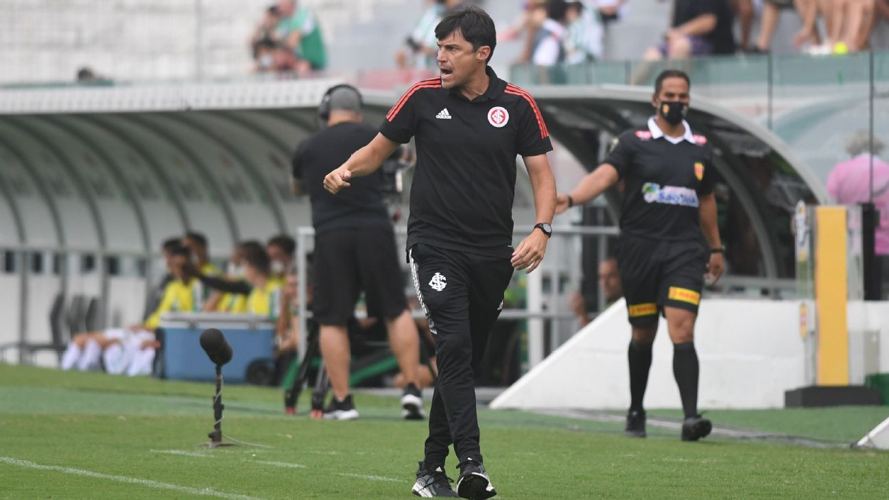 Internacional mantém Medina no cargo, mas anuncia saída de membro da ...