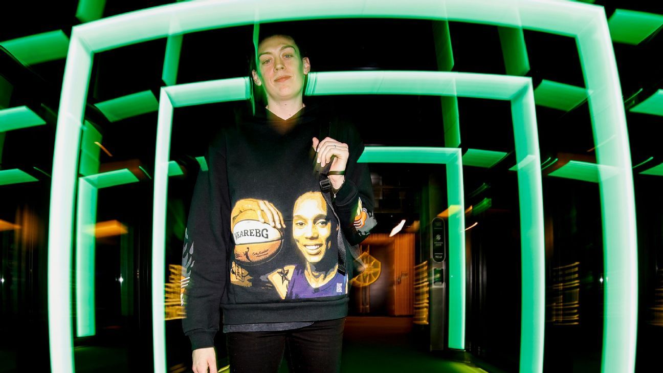 WNBA stars show off fashionable pregame fits - ESPN