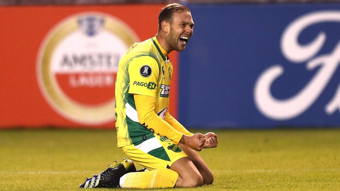 Carlos Rotondi fue, "el mayor asistidor del futbol argentino... detrás ...