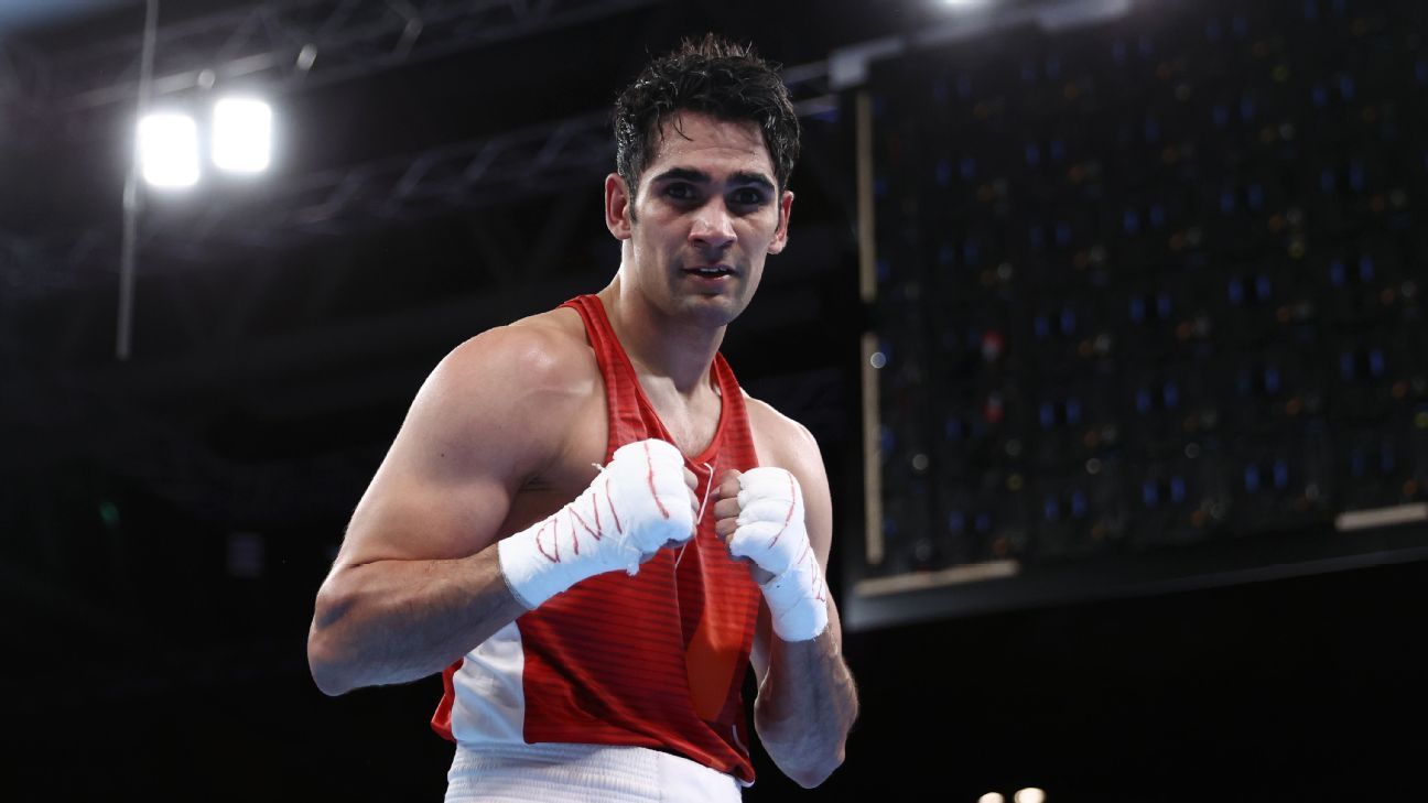 CWG 2022: Rohit Tokas wins bronze in men's 67kg boxing - ESPN