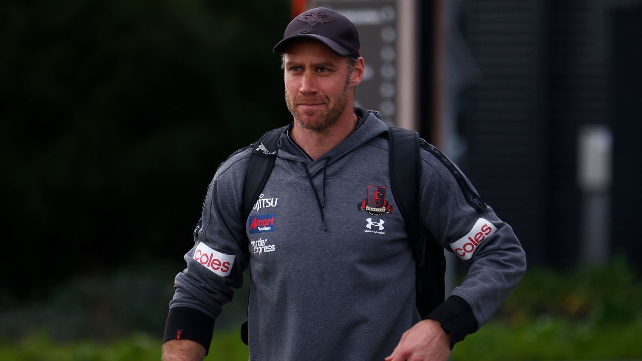 AFL Essendon coach Ben Rutten manager hits out at club shambles - ESPN