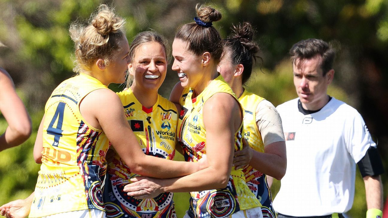 AFLW Round 3 Adelaide Crows down North Melbourne Kangaroos in AFLW - ESPN