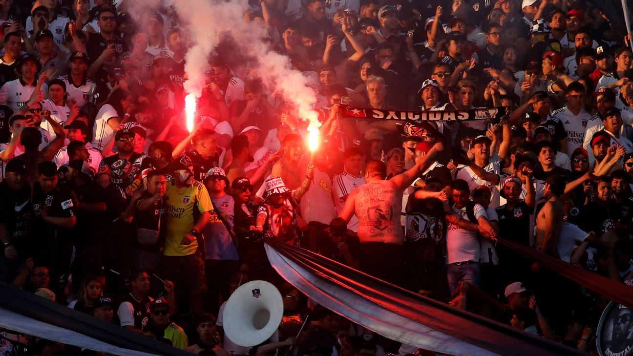 Noche redonda de Libertadores para Colo Colo: fiesta con su hinchada en ...