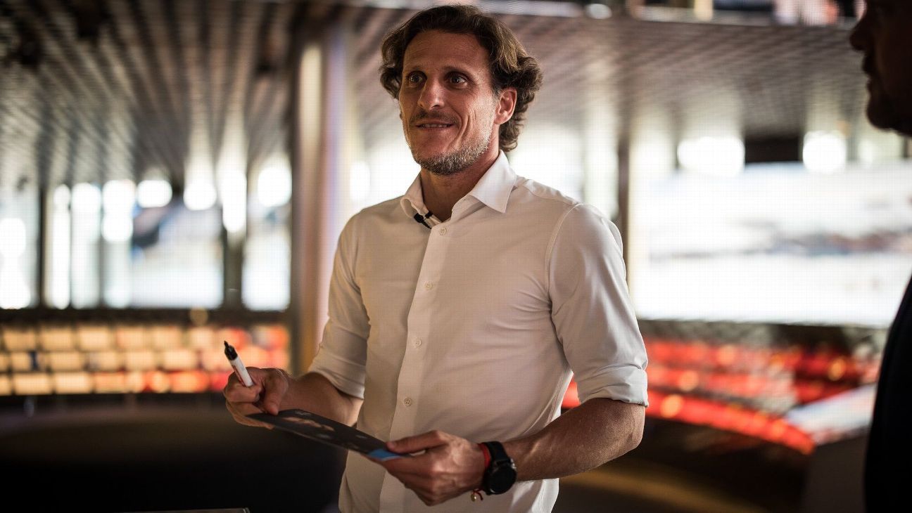 Diego Forlán apuntó a la falta de recambio como uno de los principales ...