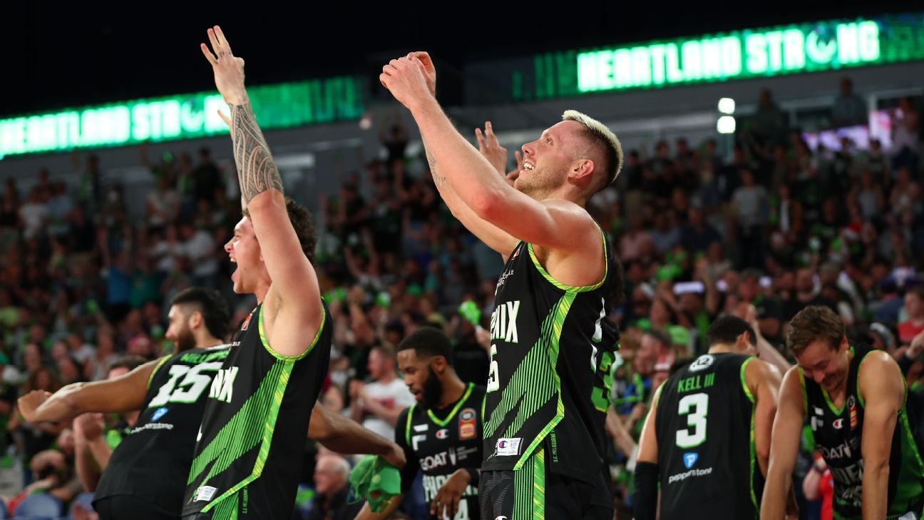 NBL Round 10 SEM Phoenix icing on the doughnuts against Adelaide 36ers ...