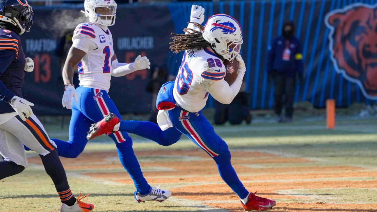 Bills' James Cook breaks loose for career-long 27-yard TD run - ESPN