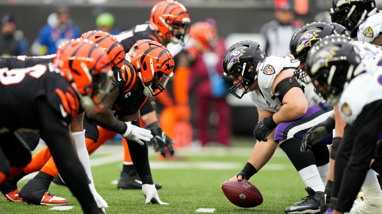 NFL wild-card round playoff game picks, schedule, odds, injuries - ESPN