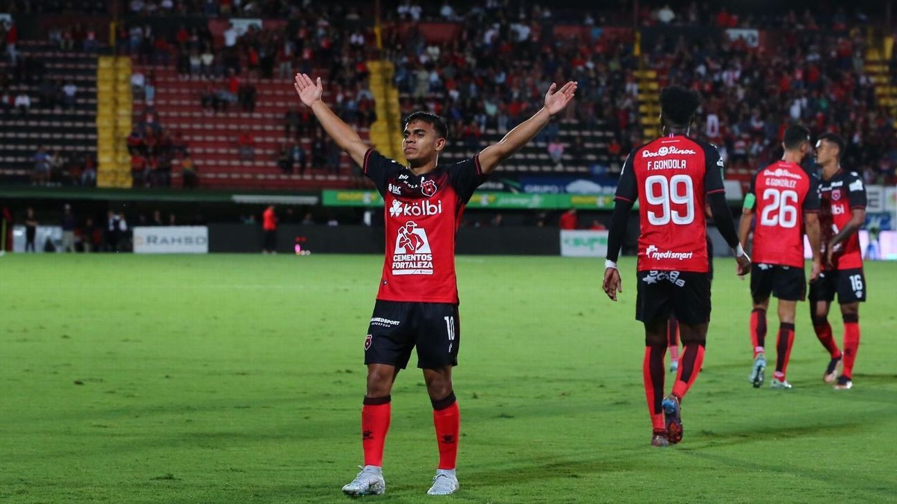 Aarón Suárez relata su sentimiento al heredar la '10' en Alajuelense - ESPN