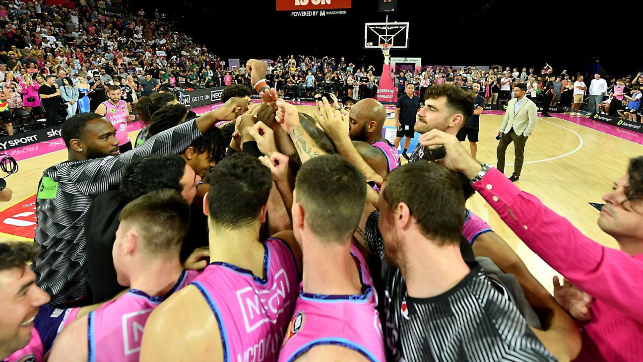 Breakers handling 'weird' grand final build-up - ESPN