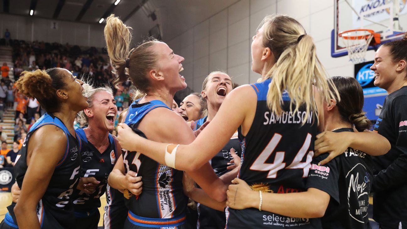 Townsville Fire surge to title after grounding Flyers - ESPN