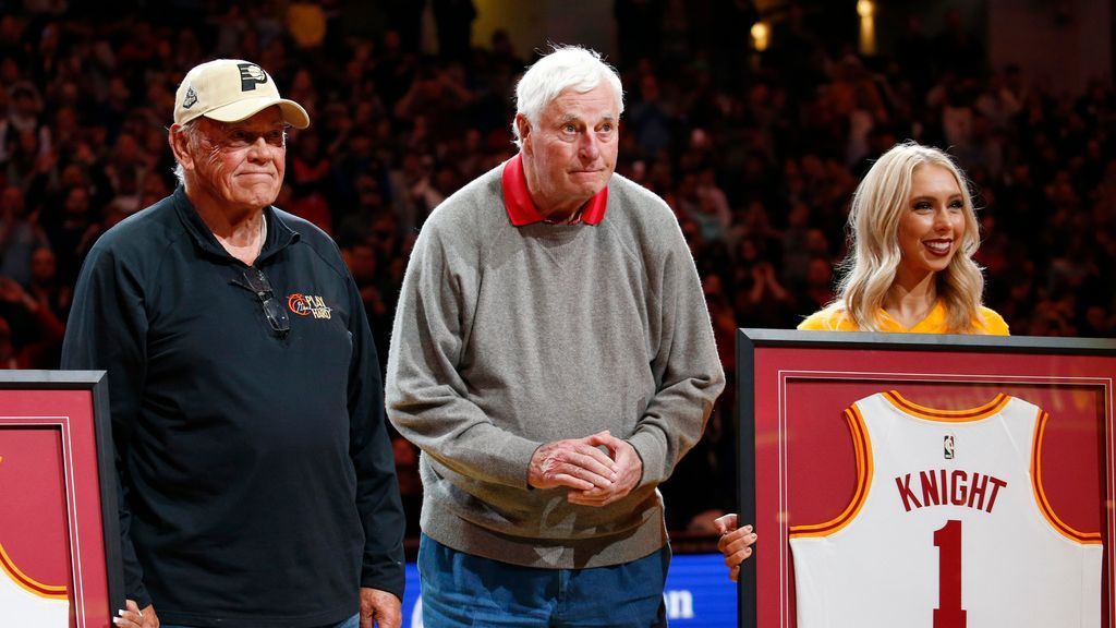 Former Hoosiers coach Bob Knight released from hospital - ESPN
