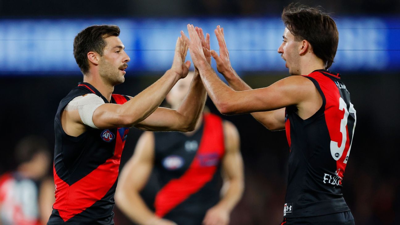 AFL Round 4 Wayward Bombers overcome Giants on Easter Sunday - ESPN