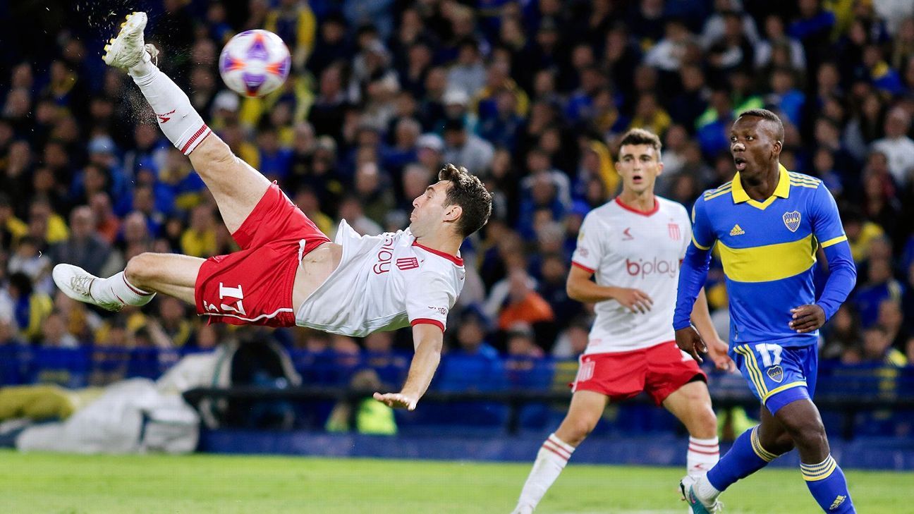 Mauro Boselli marcó un golazo de tijera en el triunfo de Estudiantes de ...