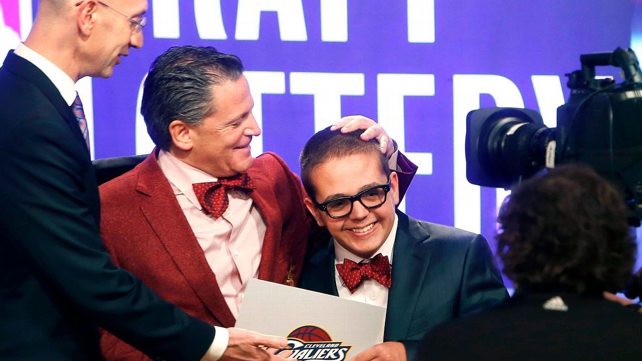 Nick Gilbert, hijo del dueño de Cavaliers, fallece a los 26 años - ESPN