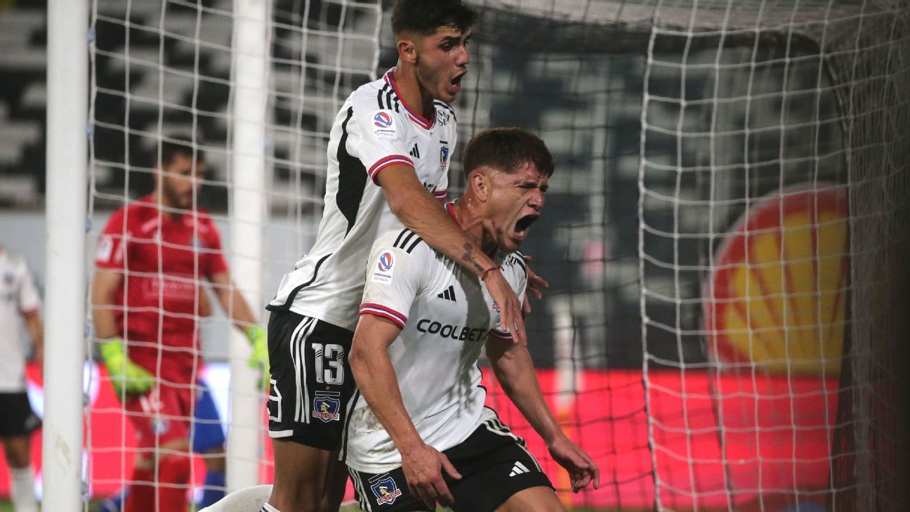 Con polémica sobre el final, Colo Colo se impuso a Audax y roza la cima ...