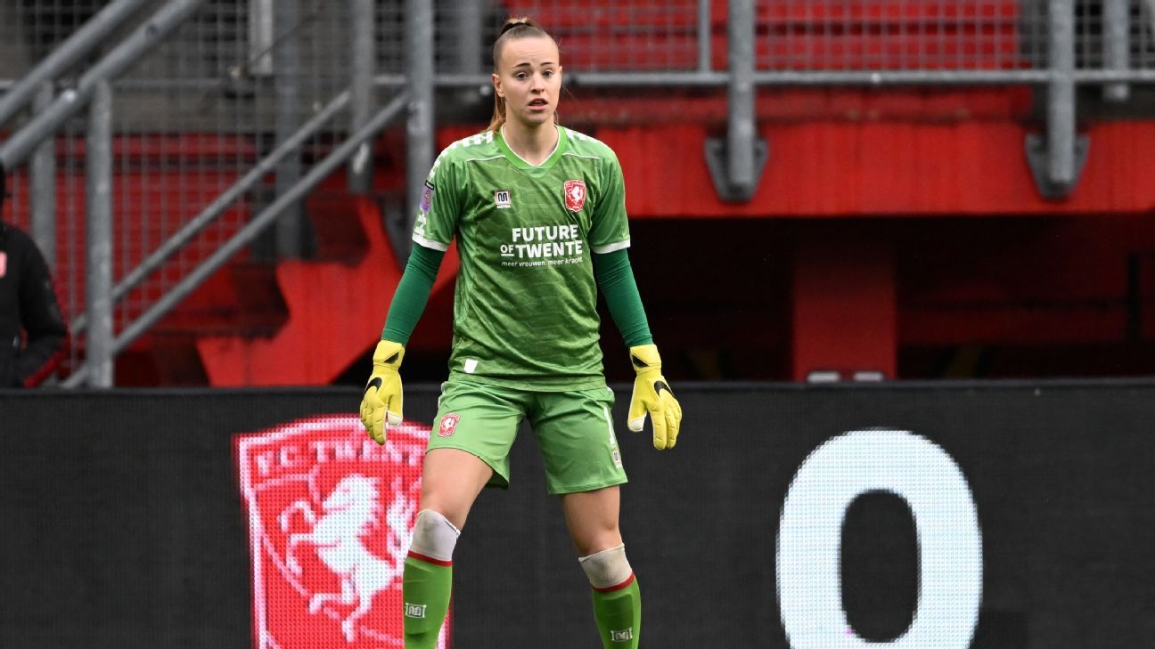 FC Twente Vrouwen na mislopen titel: "Er vallen nog twee prijzen te ...