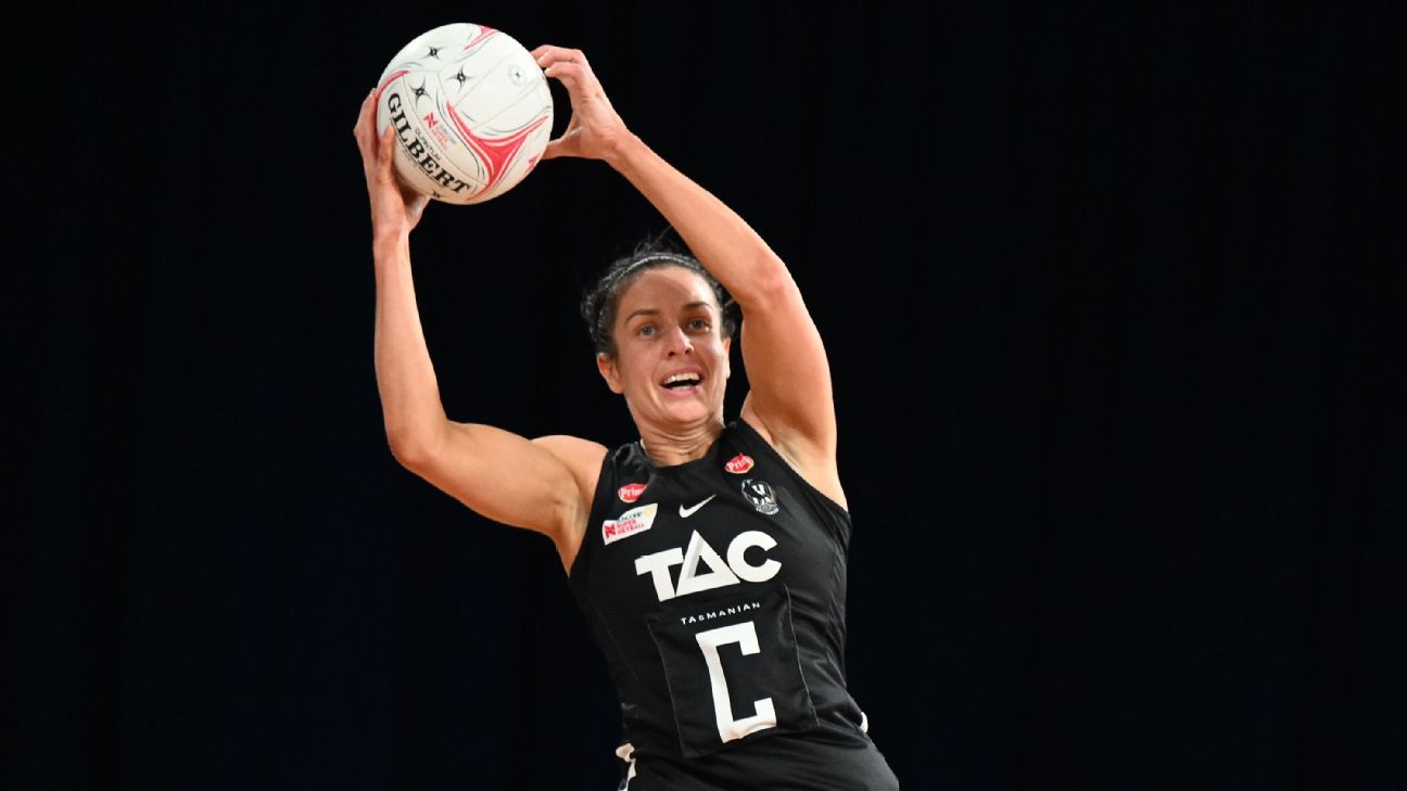 West Coast Fever shocked in Magpies' last-ever Super Netball game - ESPN