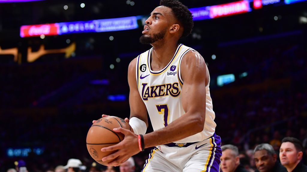 Timberwolves agree to deal with Troy Brown; add Shake Milton, source ...