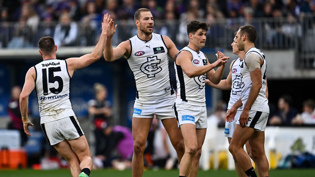 AFL Round 17 Carlton Blues thrash Fremantle Dockers, back in finals race - ESPN