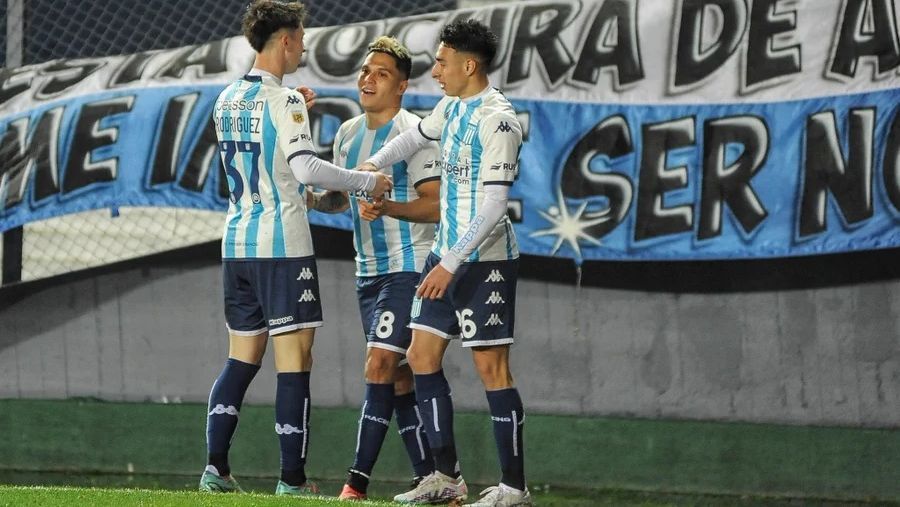Juanfer Quintero marcó un gol y fue figura en Racing, justo antes de ...
