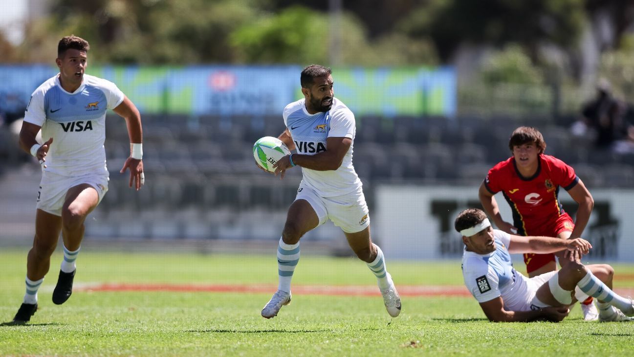 ¡Historia pura! Gastón Revol, el primer centurión en el Circuito ...