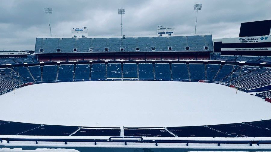 Bills delay help in shoveling snow ahead of wild-card game - ESPN