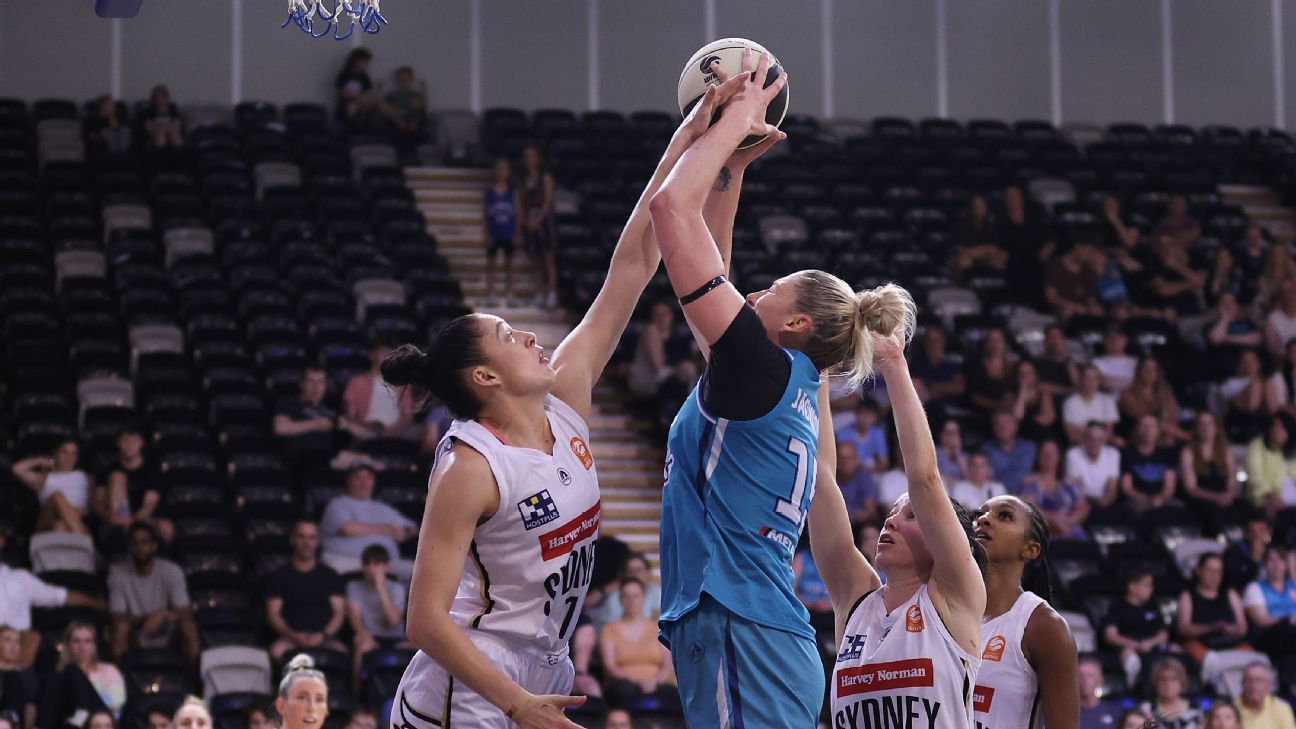 WNBL Round 11 review - Lauren Jackson turns back clock in standout ...