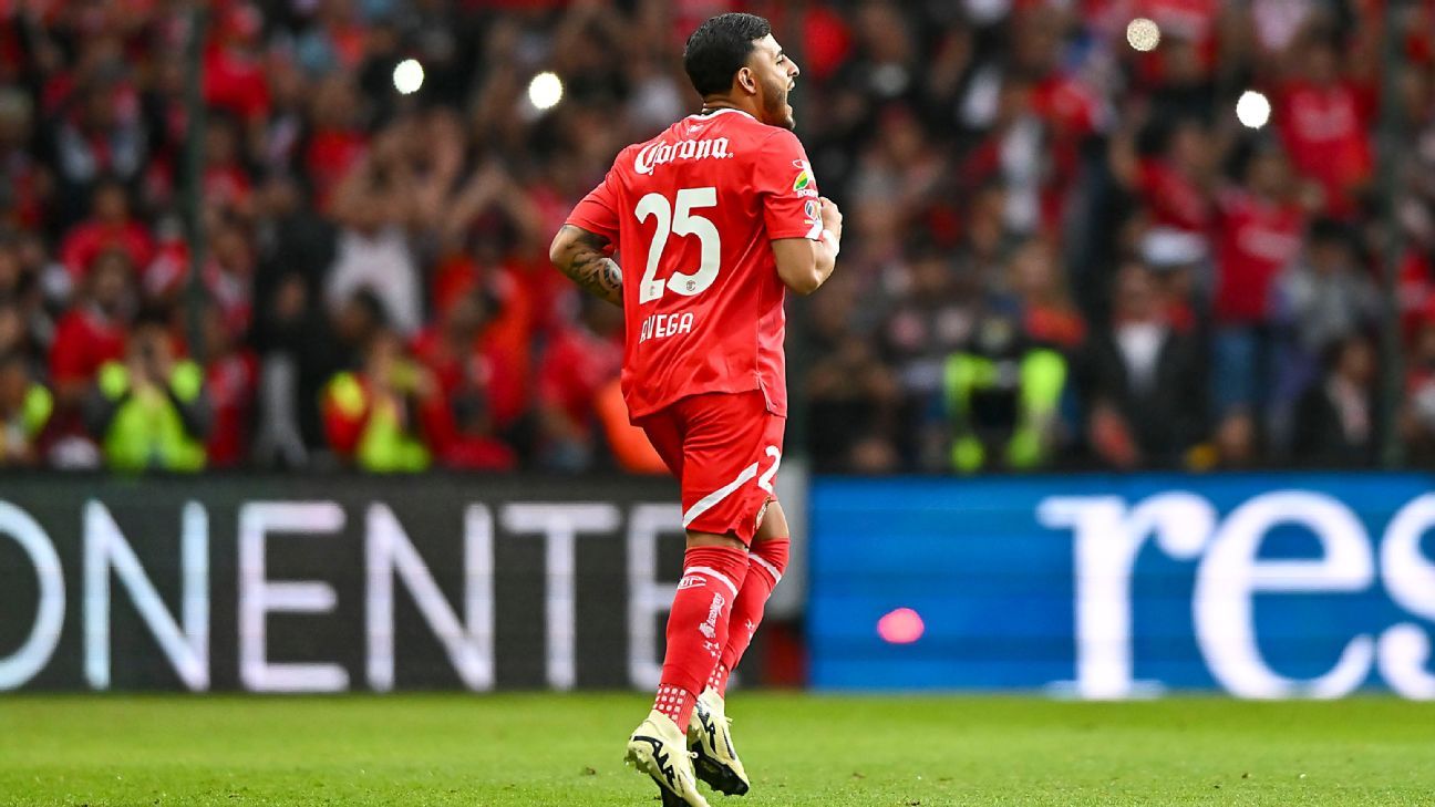 Alexis Vega debutó con Toluca, Juan Escobar se quedó en la banca - ESPN