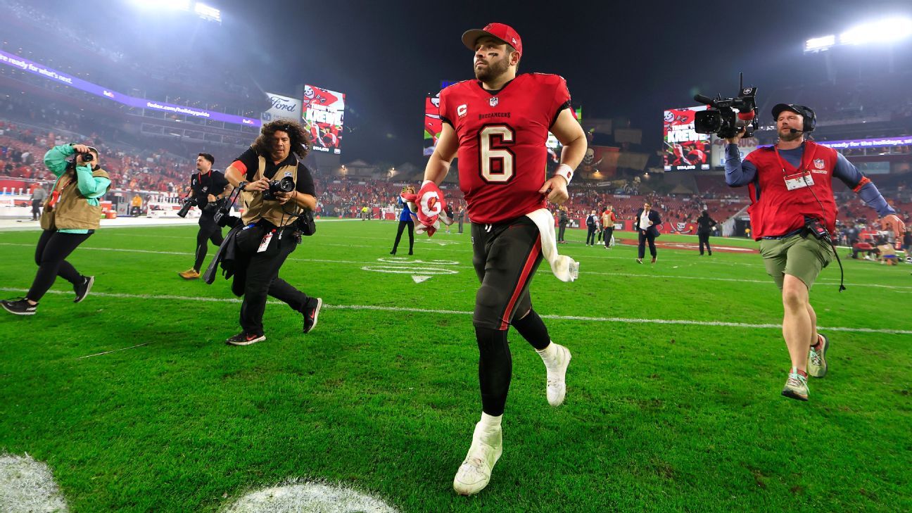 Buccaneers acuerdan contrato con Baker Mayfield según fuentes - ESPN