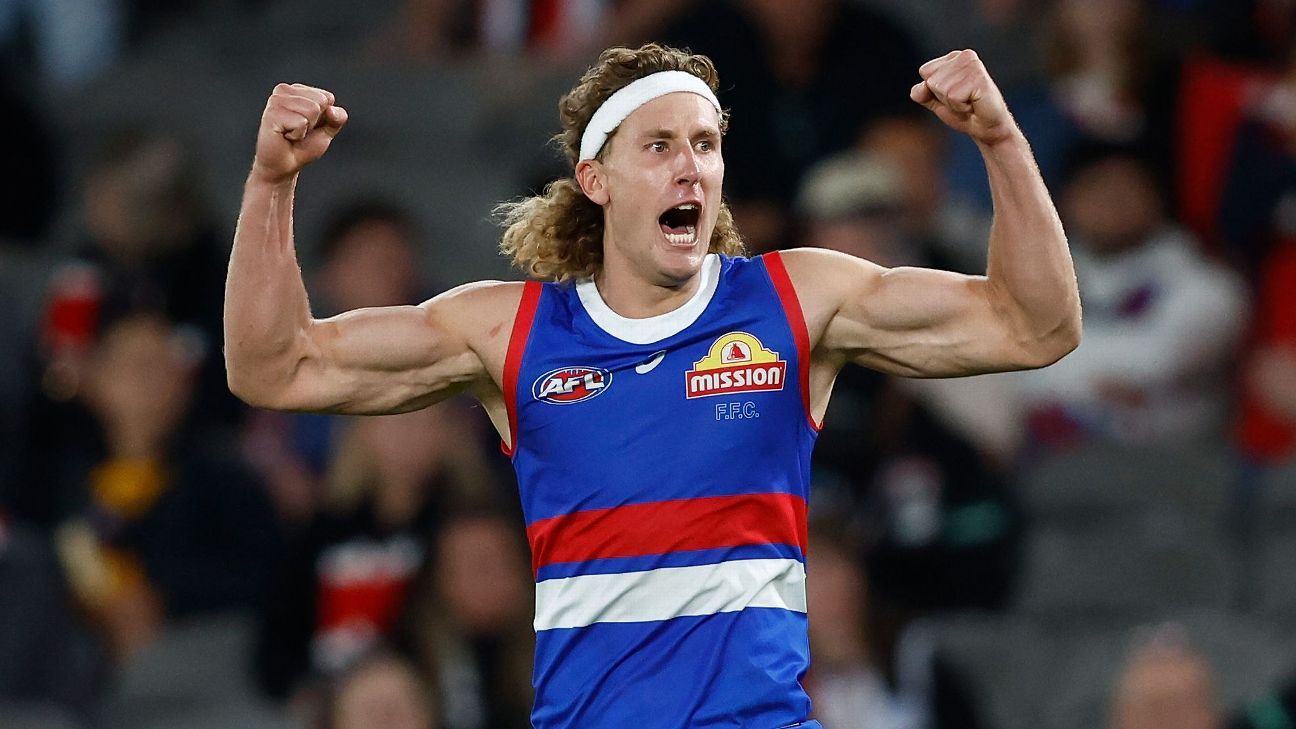 AFL: Ross Lyon urges Saints to prove belting was a one-off - ESPN