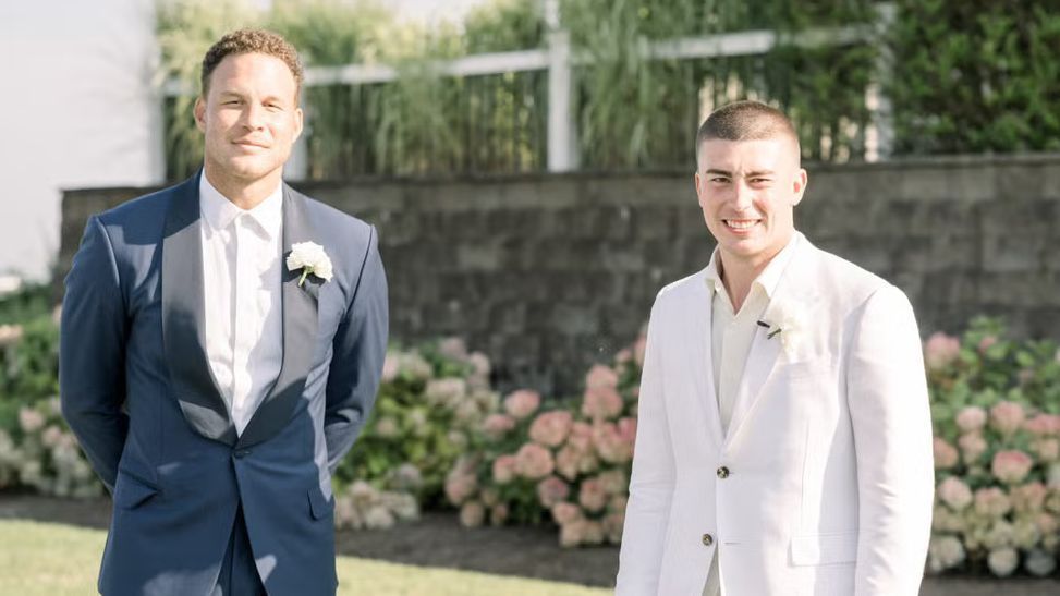 Blake Griffin officiates Payton Pritchard's Cape Cod wedding - ESPN