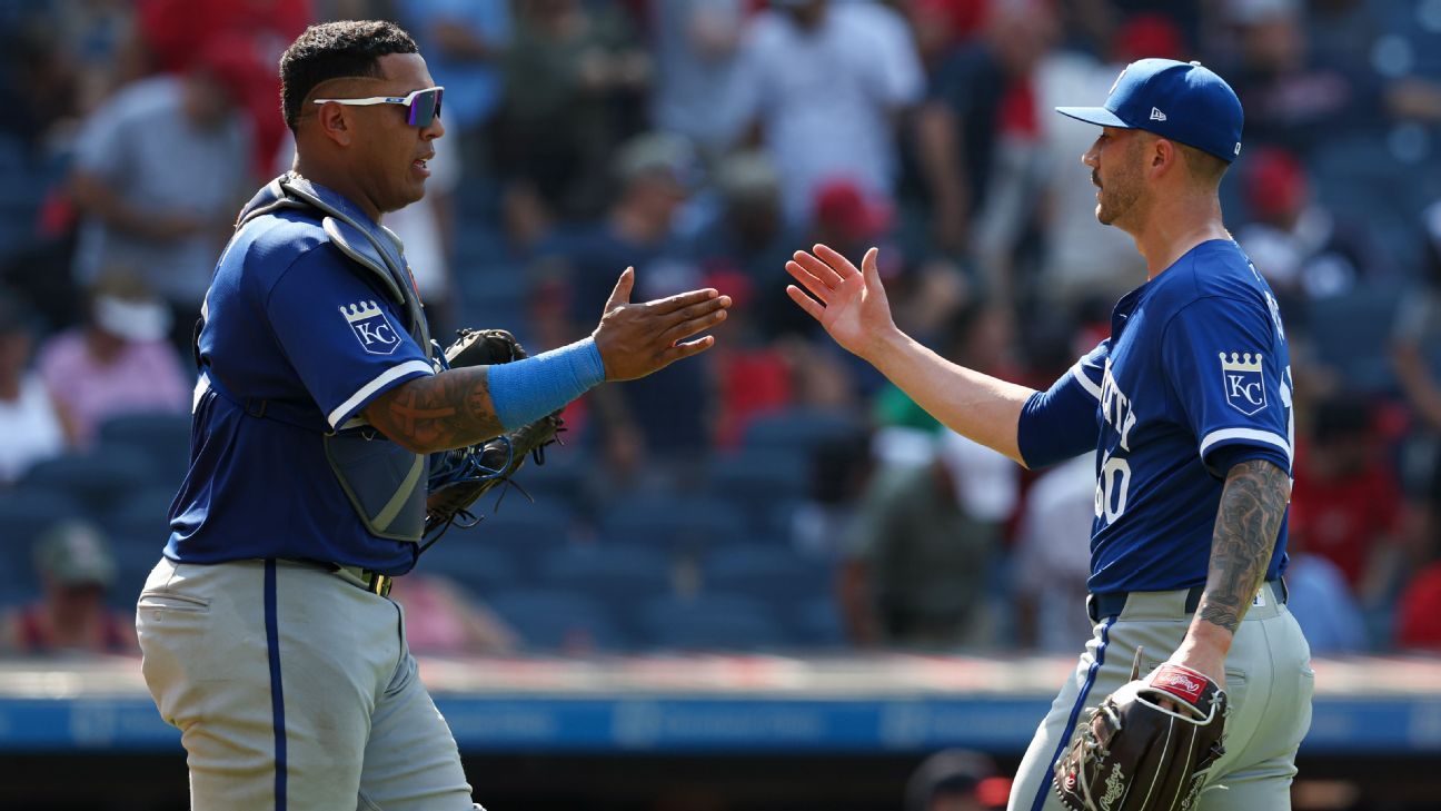 MLB trade deadline winners and losers, one month later - ESPN