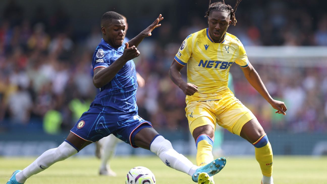 Moi Caicedo fue elegido en el 11 ideal de una leyenda de la Premier ...