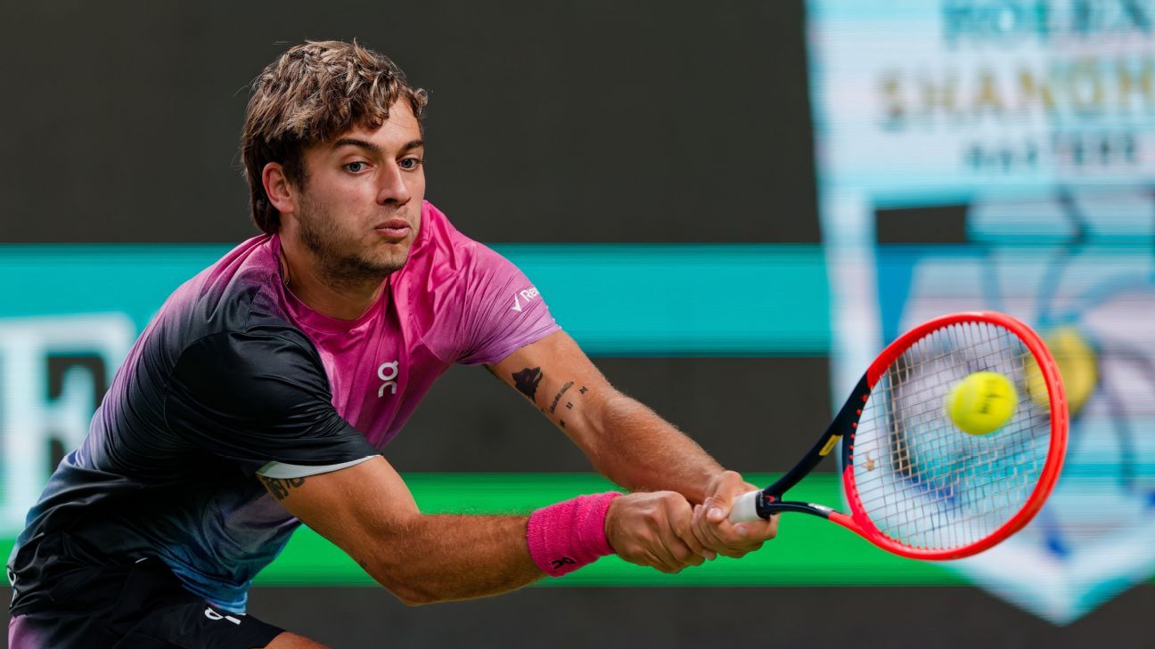 Flavio Cobolli: el fanático de los tatuajes que jugó en la Roma y es ...