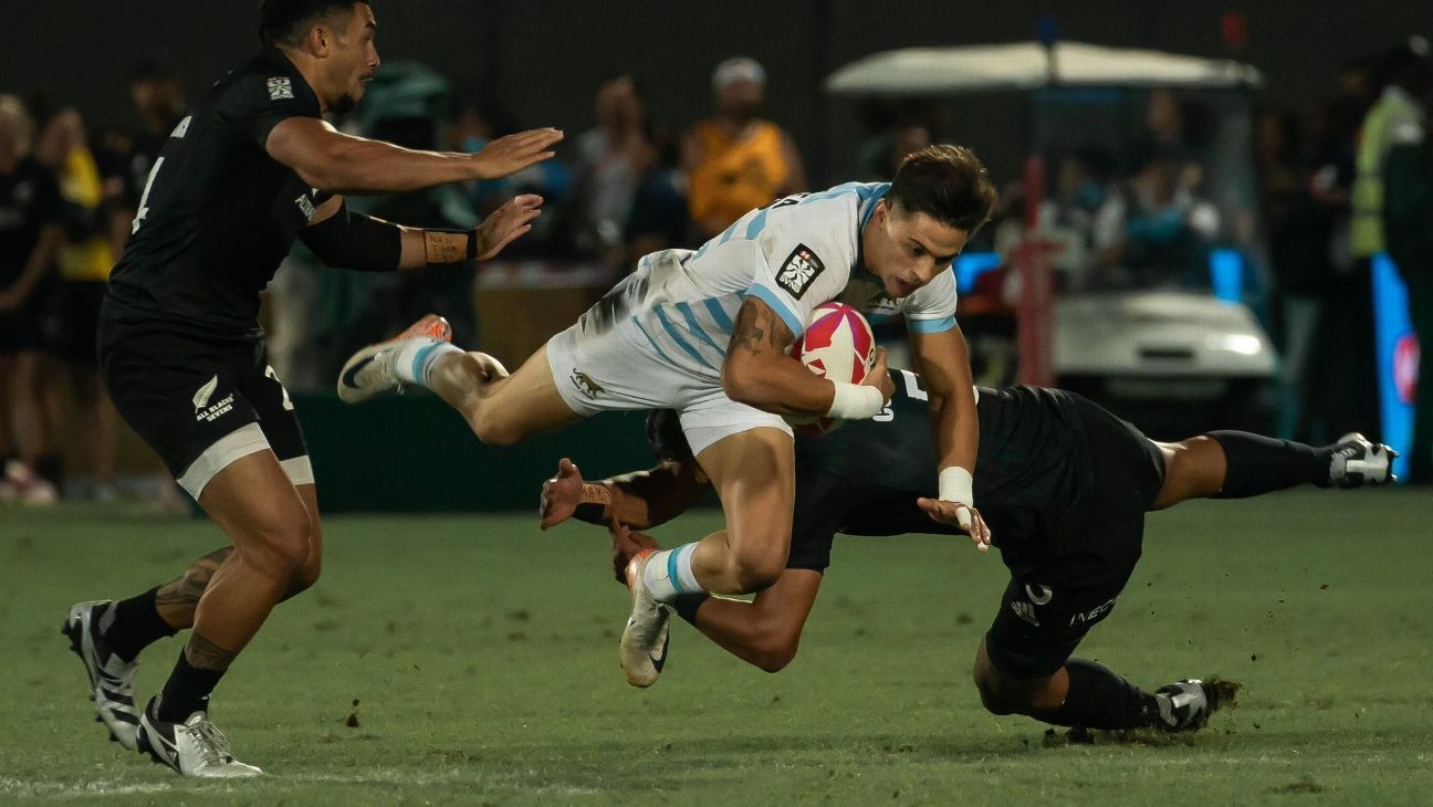 La espectacular salvada de Marcos Moneta que valió el Bronce para Los ...
