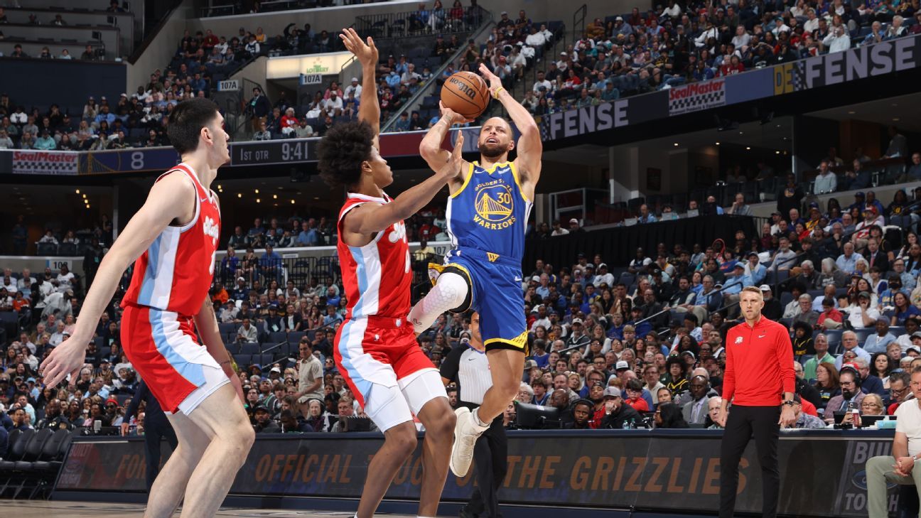 Stephen Curry, 52 puntos, 12 triples y otra noche histórica con los ...