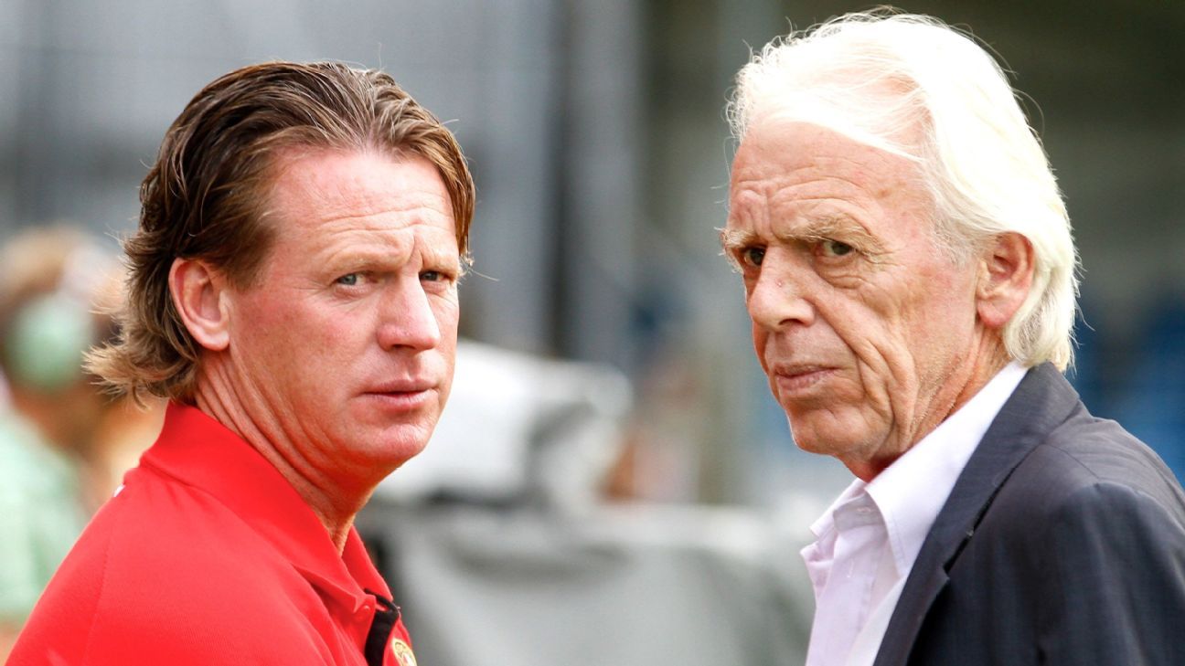 Been neemt afscheid van 'geweldig mens' Beenhakker: "Ik ben hem ...