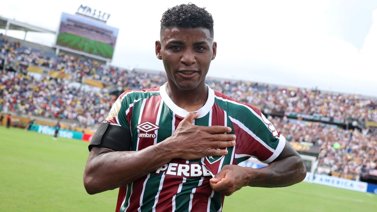 Como Hércules superou fase negativa para virar herói do Fluminense no ...
