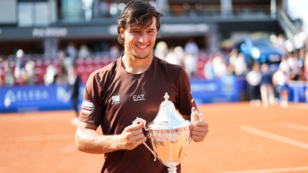 Video bokep dea general admission. see this lady through