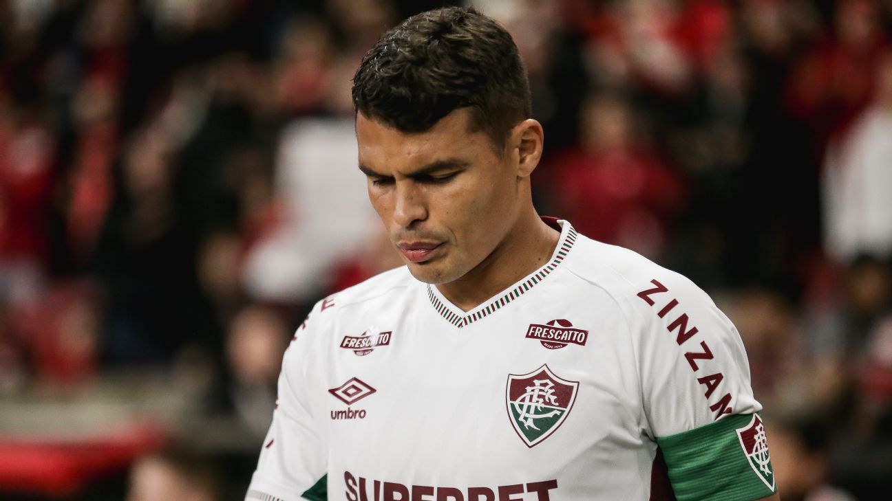 Thiago Silva admite 'queda de rendimento brusca' do Fluminense pós ...
