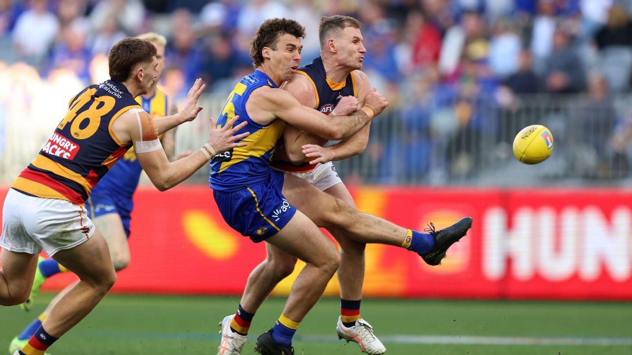 Crows veteran banned for massive Magpies clash - ESPN