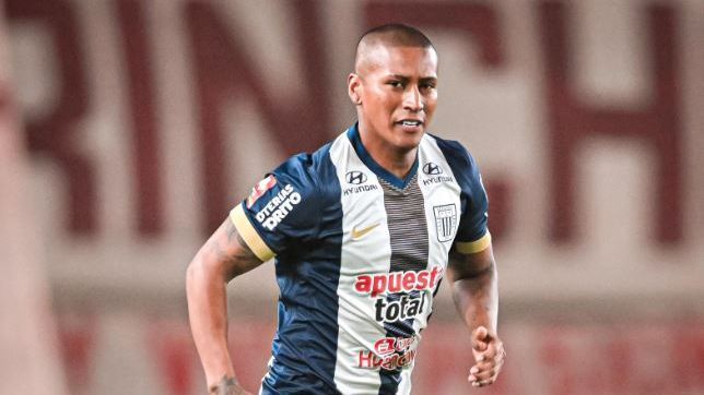 Pedro Aquino debutó con Alianza Lima vs. Universitario en el clásico del fútbol peruano - ESPN