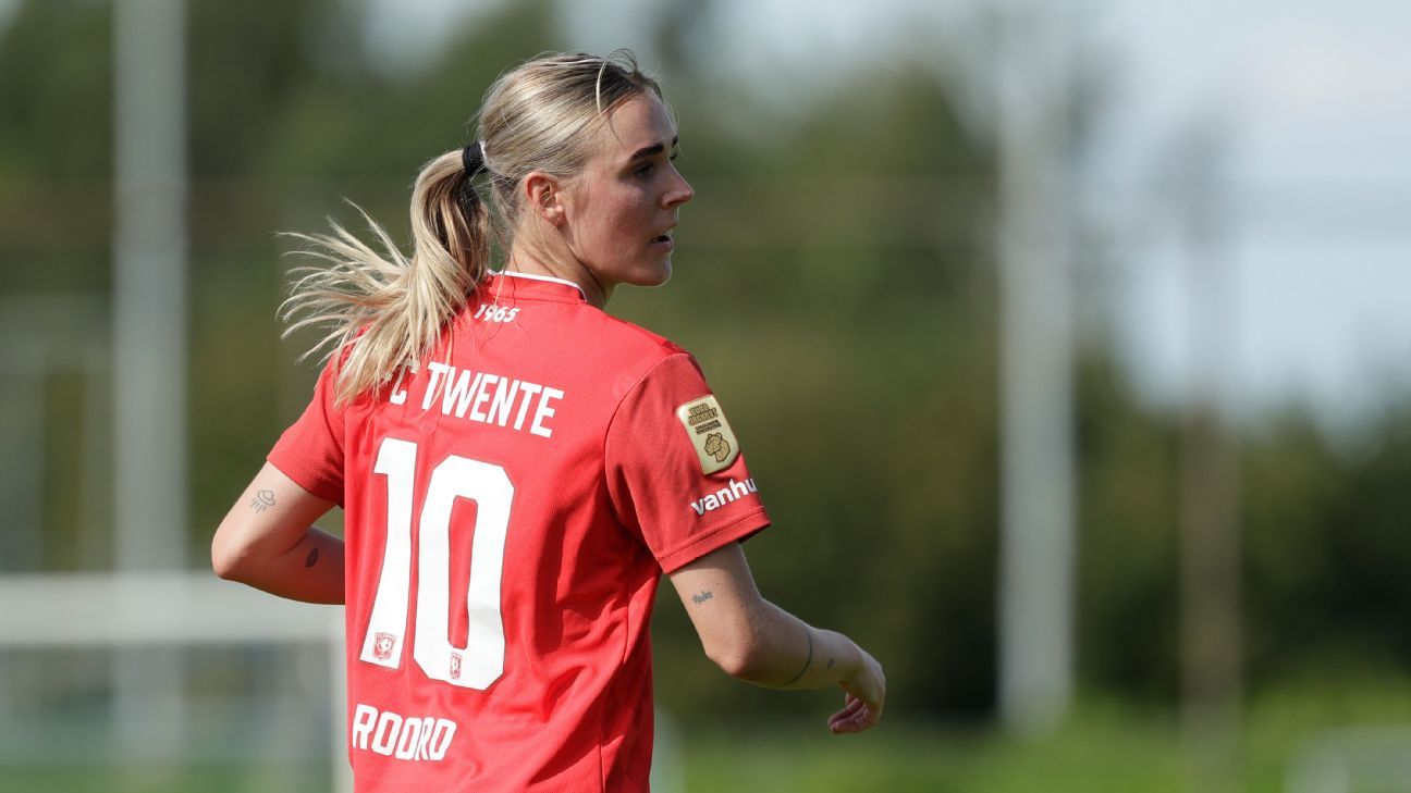 Roord maakt sterrenstatus waar bij FC Twente: "Ze liep iedereen aan gort" - ESPN