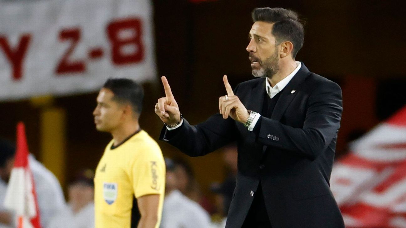 Jorge Bava deja al campeón Santa Fe tras vencer al DIM - ESPN