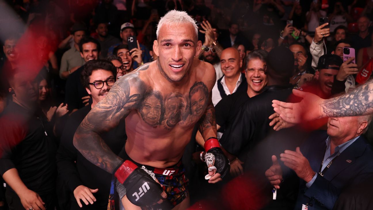 UFC Rio: Charles Oliveira vive la noche más grande de su carrera - ESPN