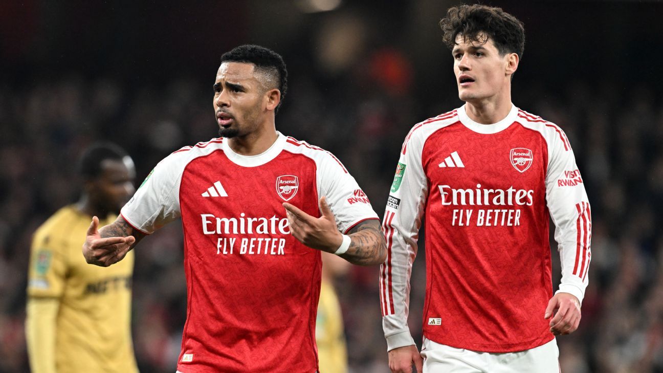 Com Gabriel Jesus titular, Arsenal vence Crystal Palace nos pênaltis e ...