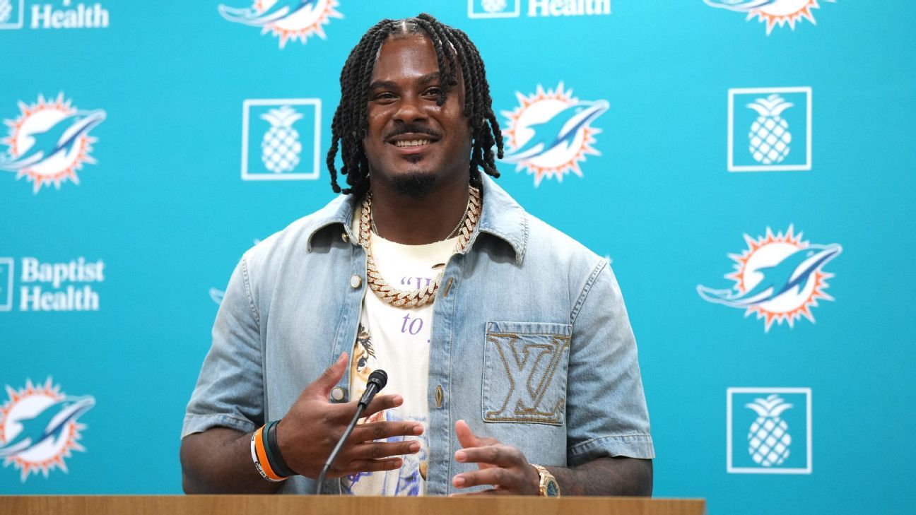 Jaylen Waddle trade to Broncos shows Dolphins are in full reset - ESPN